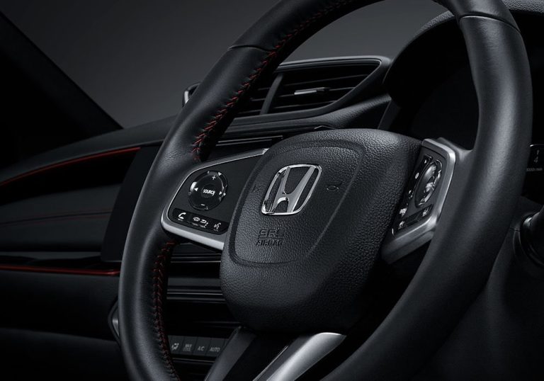 Honda HR-V 2025 - Harga, Spesifikasi, Simulasi Kredit Terbaik!